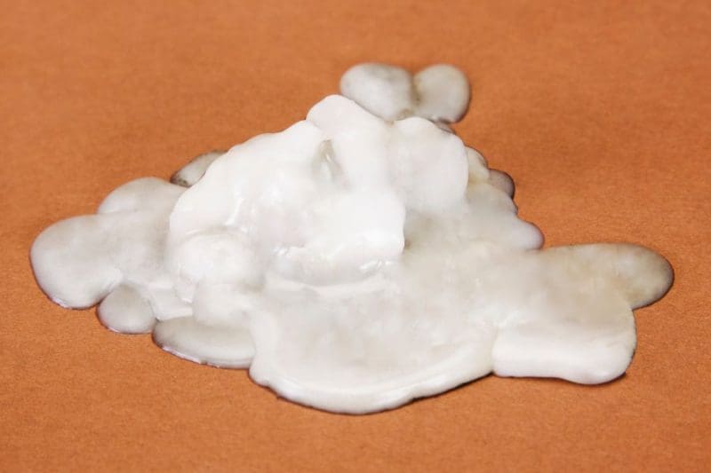 Cómo quitar la cera del suelo de forma rápida y efectiva