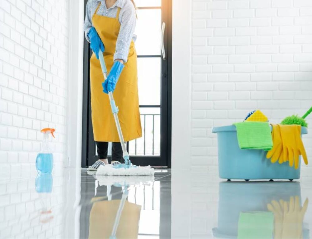 Cómo el limpiar suelo de gres rugoso: productos y consejos